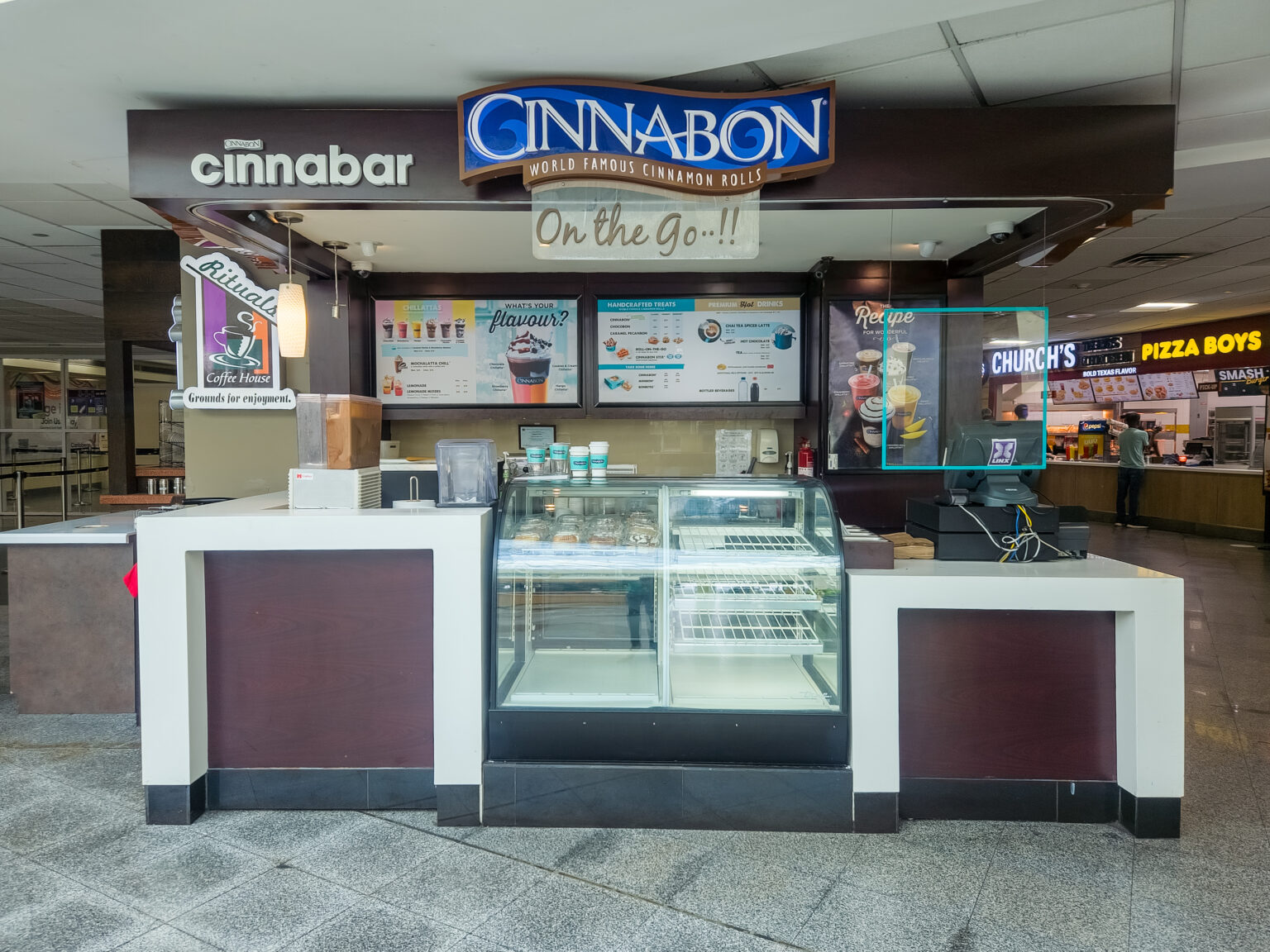 Dining at Piarco International Airport - Airports Authority Trinidad ...